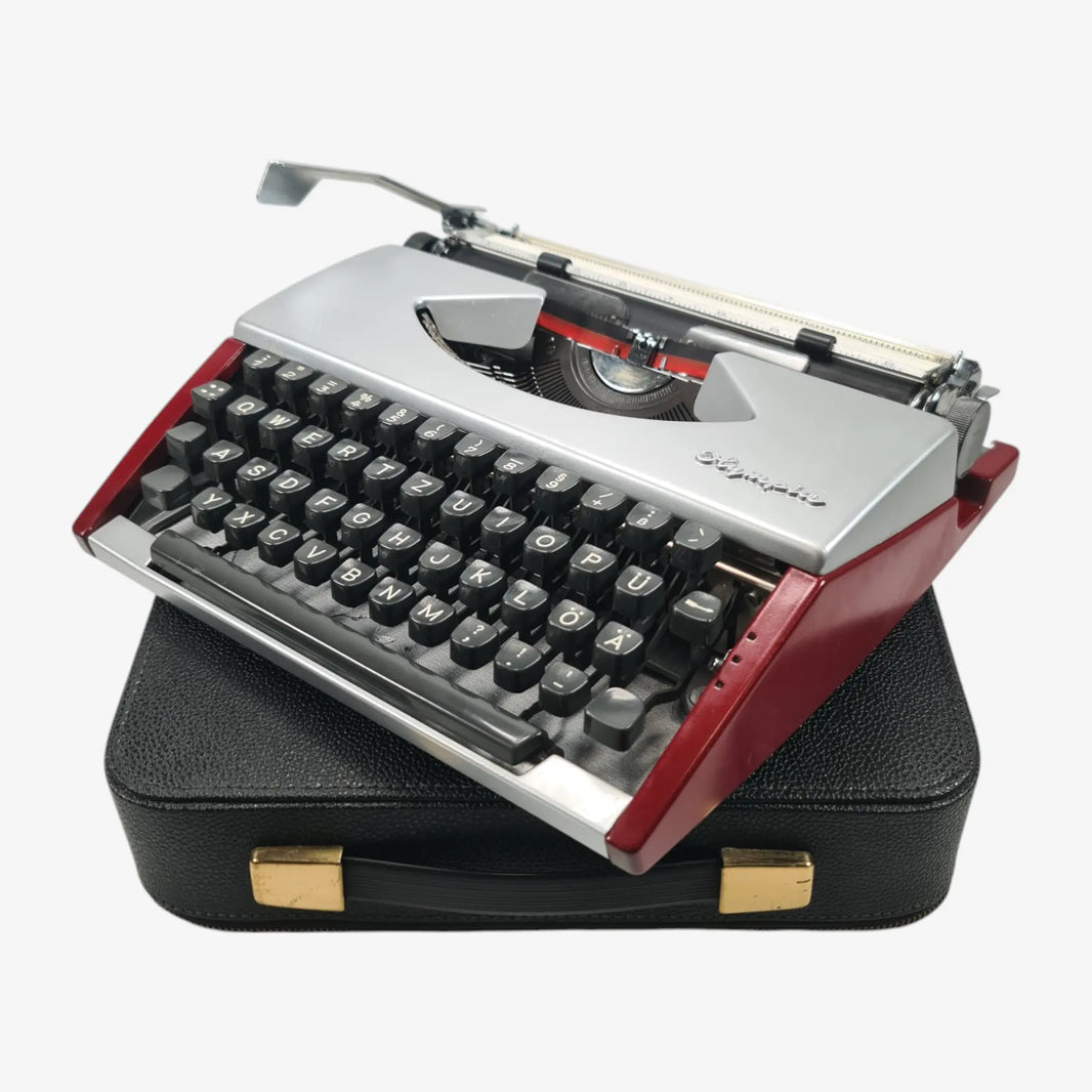 PORTABLE TYPEWRITERS - El Granero Typewriters – ElGranero Typewriter ...